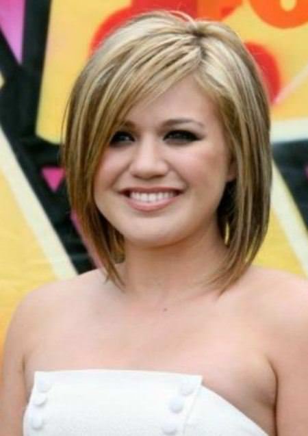 20 Cute Short Hairstyles for Round Faces