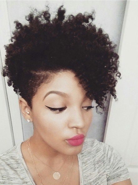 20 Natural Hairstyles for Short Hair