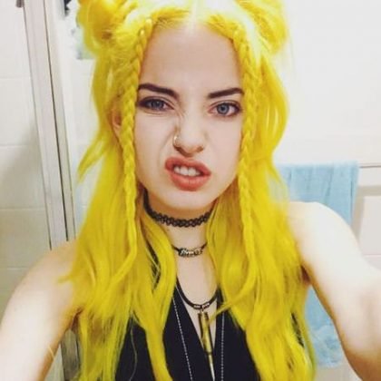 20 Classy Emo Hairstyles for Girls